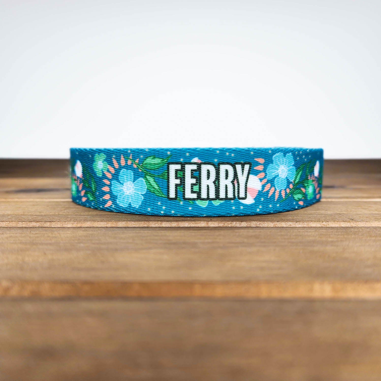 Ladybug Floral Collar – Ferry Fancy